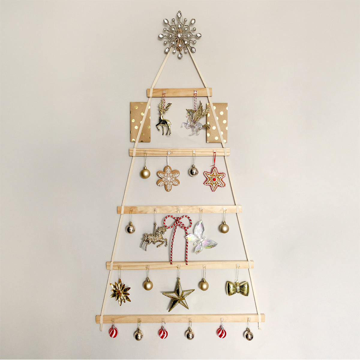Wooden Wall Hanging Christmas Tree – Australian Made – Print and Proper®